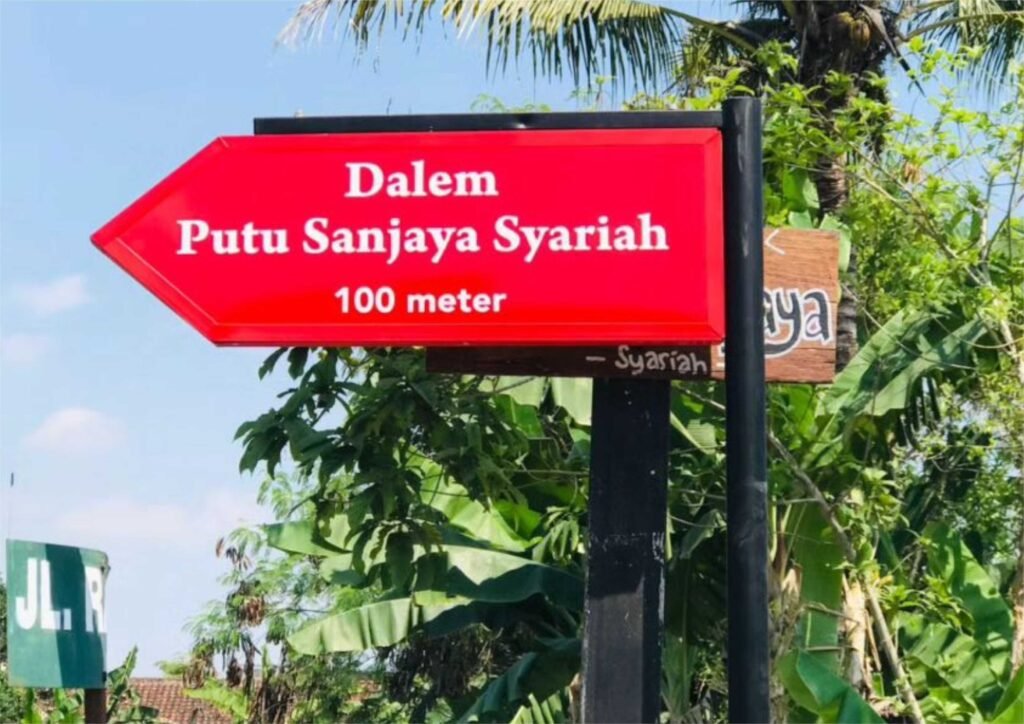 Pembuatan Papan Nama Petunjuk Arah - DEVILO ID